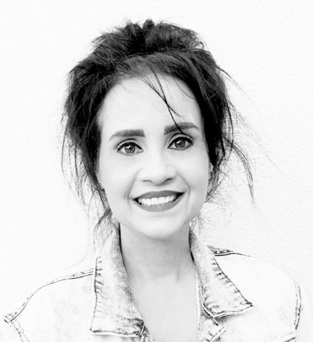 Tania, Female, 56 Years old, Cape Town, Model, Actor, Singer, Extra