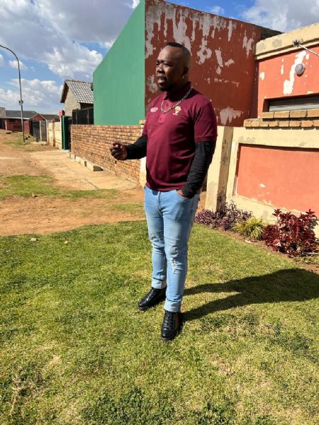 Kabelo Sam, Male, 25 Years old, Model, Actor, Singer, Dancer, Extra