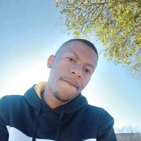 Thando, Male, 28 Years old, Model, Actor, Singer, Dancer, Extra