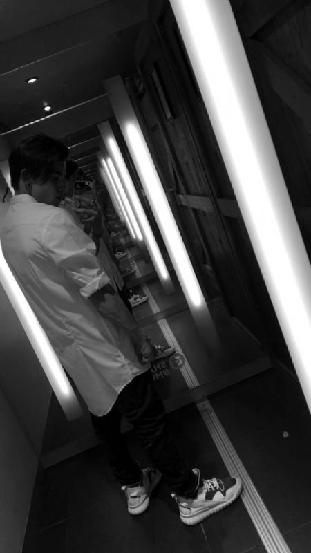 Tyron, Male, 25 Years old, Model, Actor, Dancer, Extra